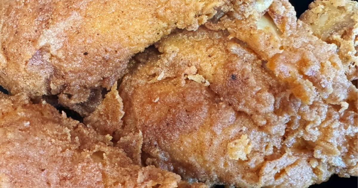 Jollibee Copycat ChickenJoy with Gravy Recipe by Minda - Cookpad