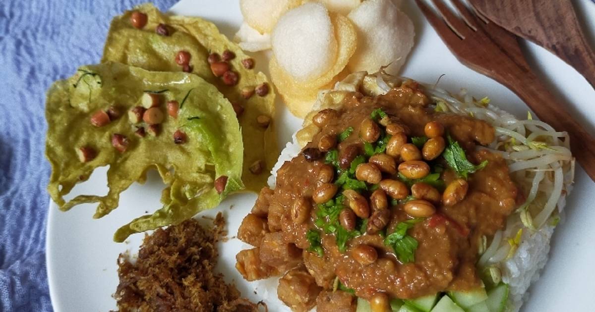 Resep Nasi Lengko Khas Cirebon oleh Ika Mahendra Moenif - Cookpad