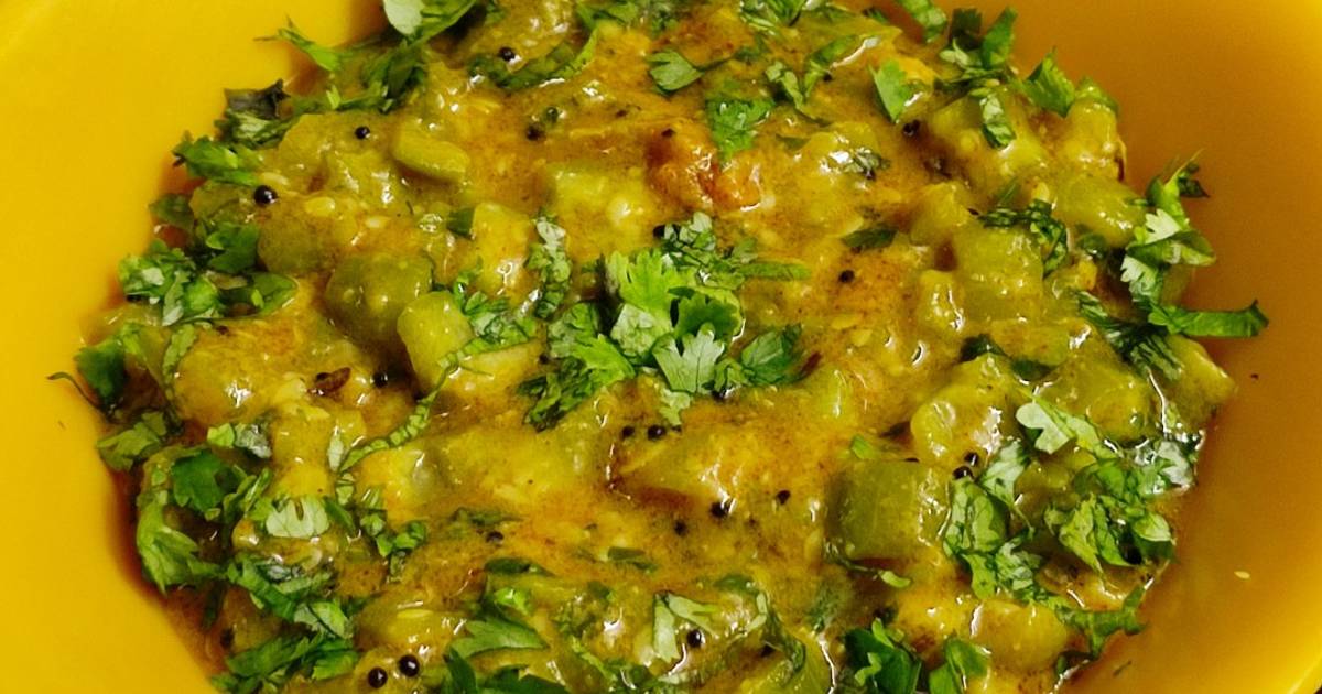 Sponge gourd (galka) curry Recipe by Foram C. Virani - Cookpad
