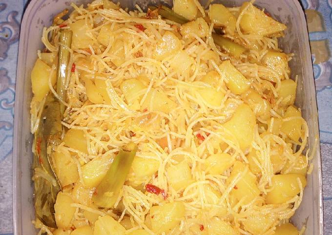 Resep Tumis Kentang Bihun oleh Ohet Zza - Cookpad