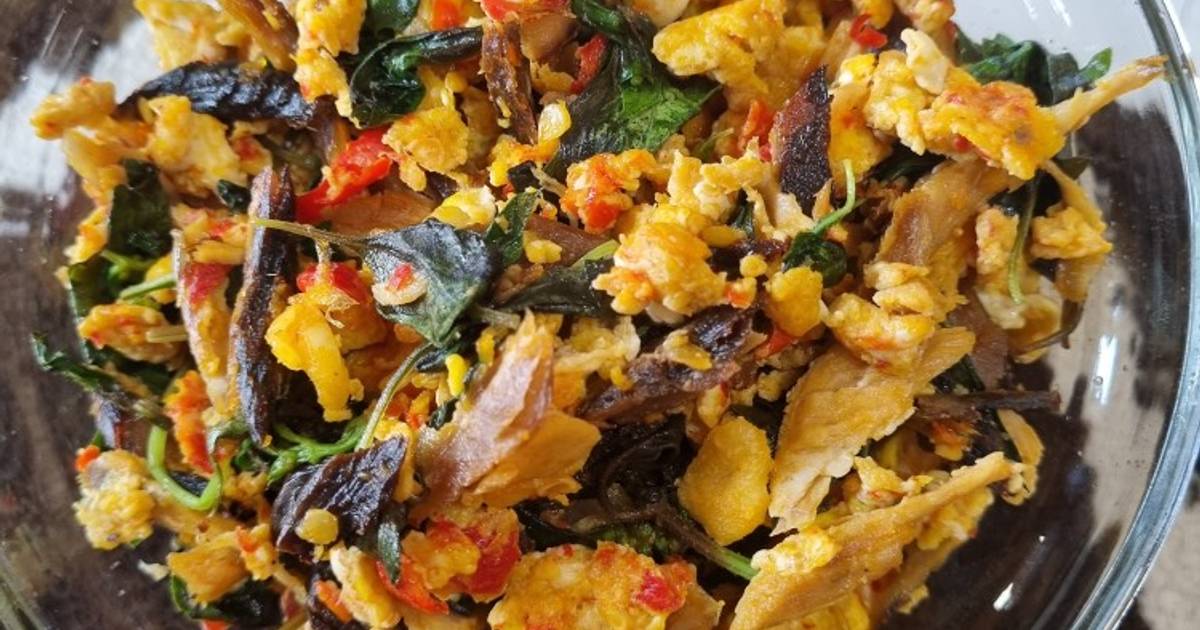 Resep Tongkol Telur kemangi oleh Kartika Merliana - Cookpad