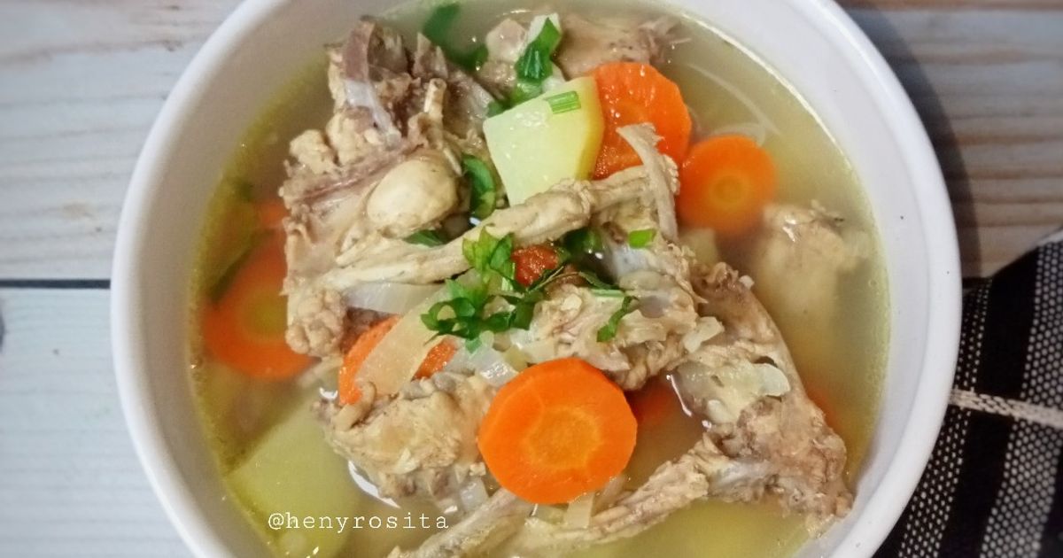 Resep Sop Bening Balungan Ayam oleh Heny Rosita - Cookpad