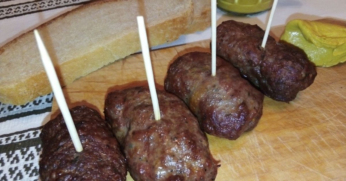 Miccs (Mititei), Az Erdélyi Kedvenc | Péter Rozália receptje - Cookpad ...