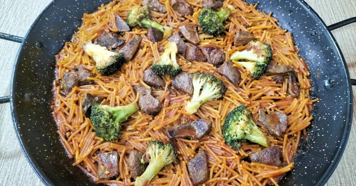 Fideos con hígado y brócoli Receta de Encar- Cookpad