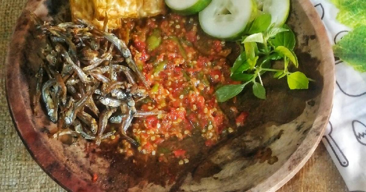 Resep Sambal Goang Terasi Dadakan Khas Sunda oleh farida Sulthan 🇮🇩 (IG. Malika02782) - Cookpad