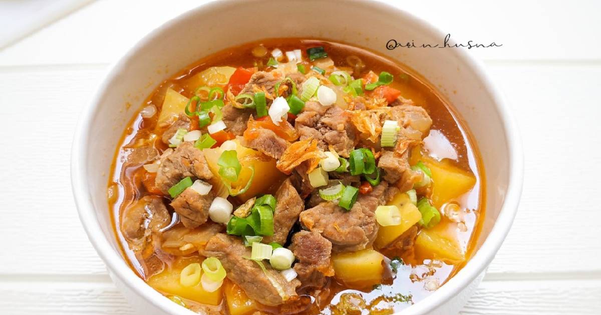 Resep Sup Tomat Daging Sapi oleh Arini Husna Dary - Cookpad