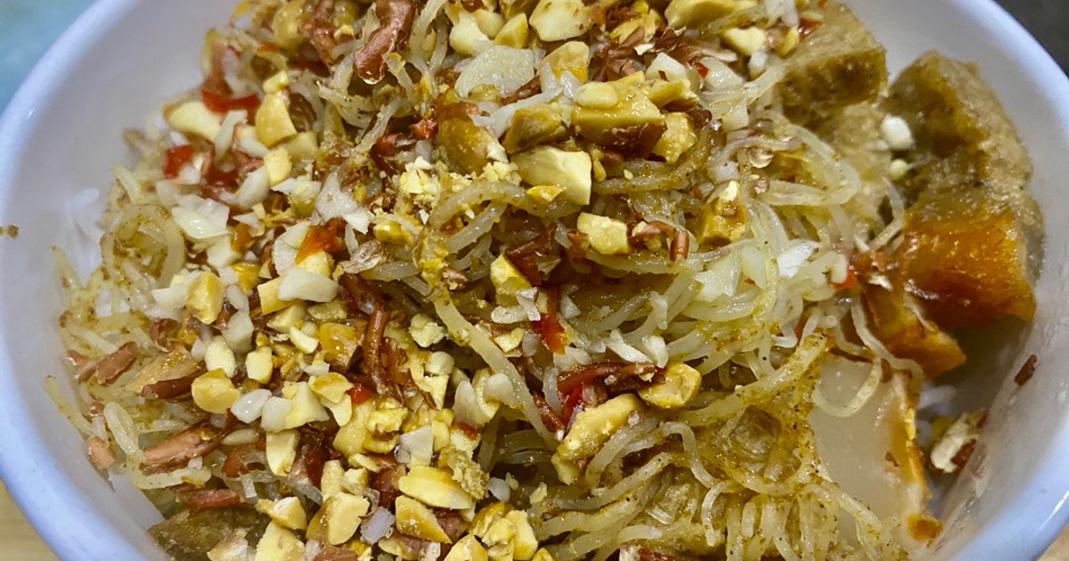 Cách Làm Món Bún Bì Chay (Có Thêm Heo Quay Chay) của Aceline Ha Tran ...
