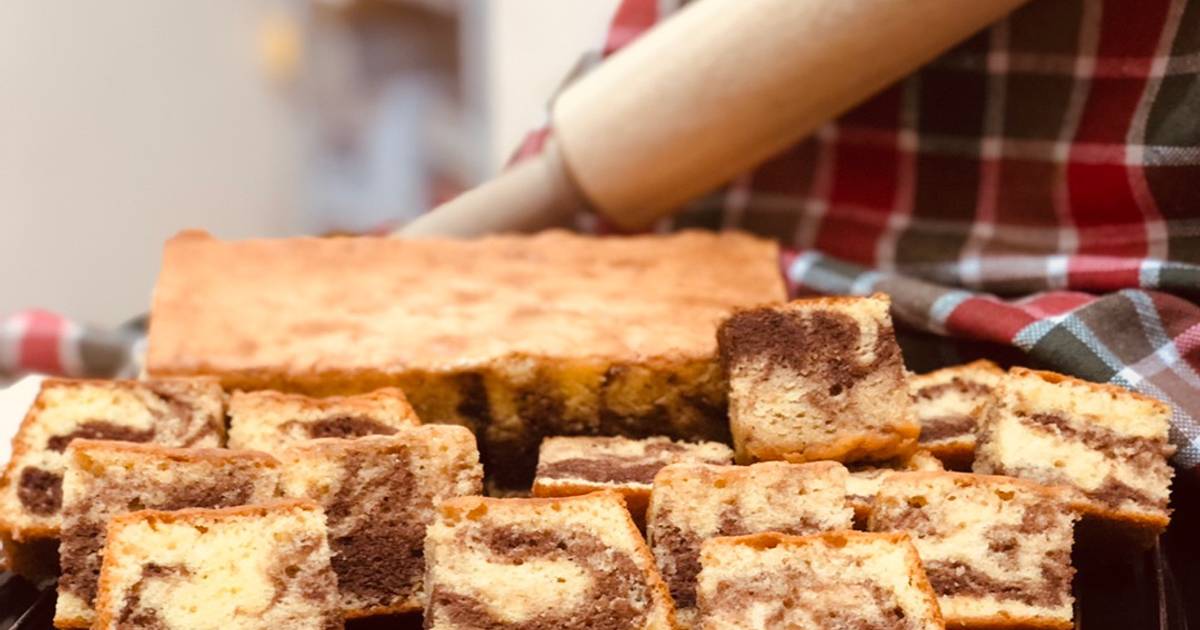 Resep Marble Butter Cake (Bolu Marmer) oleh Nuzulul Poetry - Cookpad