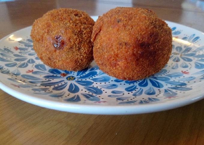 Risotto Balls Recipe by Michaela Walker - Cookpad