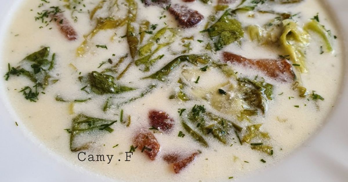 Ciorbă De Salată Verde Cu Slănină Afumată, Ca In Ardeal, rețetă de ...