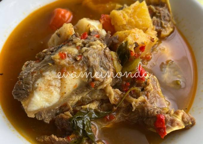 Resep Pindang Iga Khas Palembang oleh evameinonda - Cookpad
