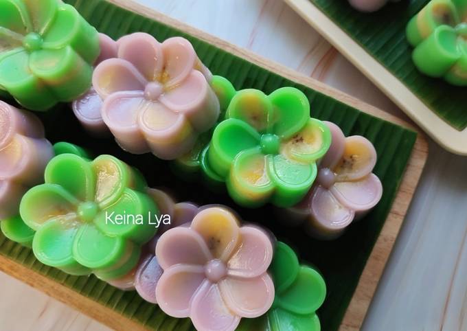 Resep Kue Nagasari Pisang Bentuk Bunga oleh Keina Lya - Cookpad