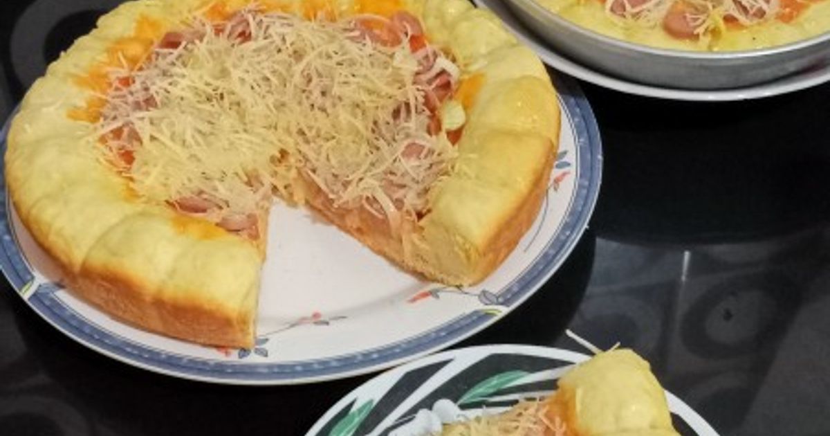 Resep Pizza Homemade🍕 oleh Kirana Zaqueena - Cookpad