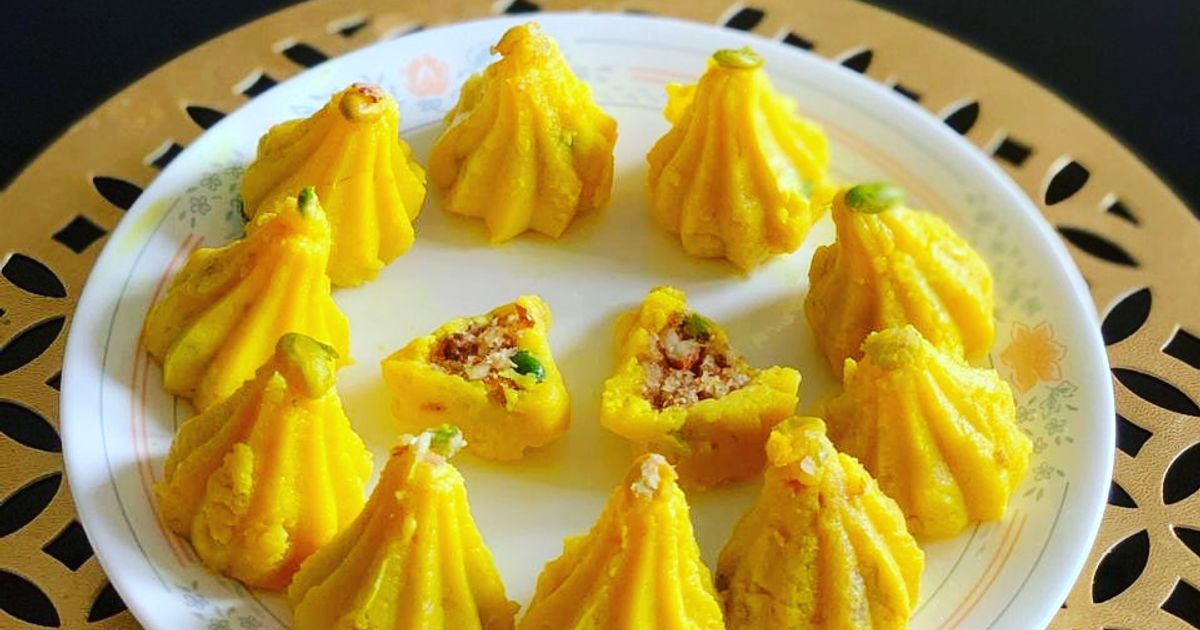Modak Stuffed With Dates And Dryfruits Recipe by Aparna Keswani - Cookpad