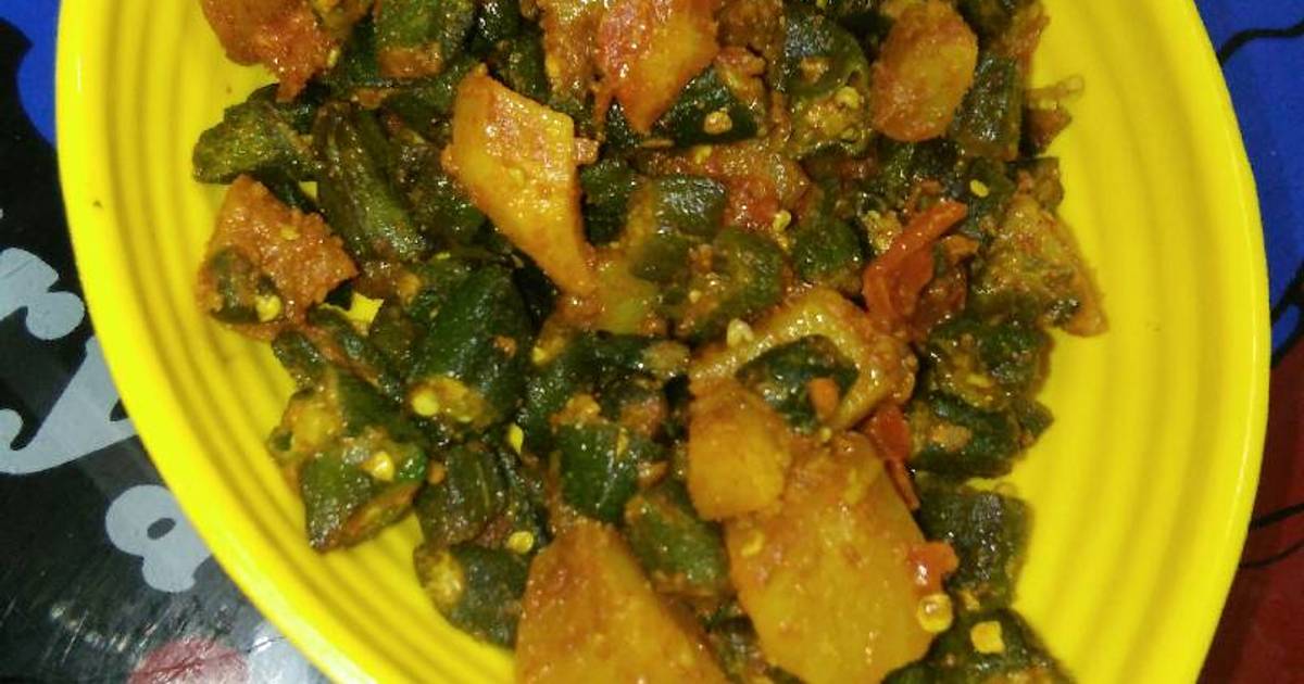 Bhindi aloo Recipe by Mamta Rastogi - Cookpad