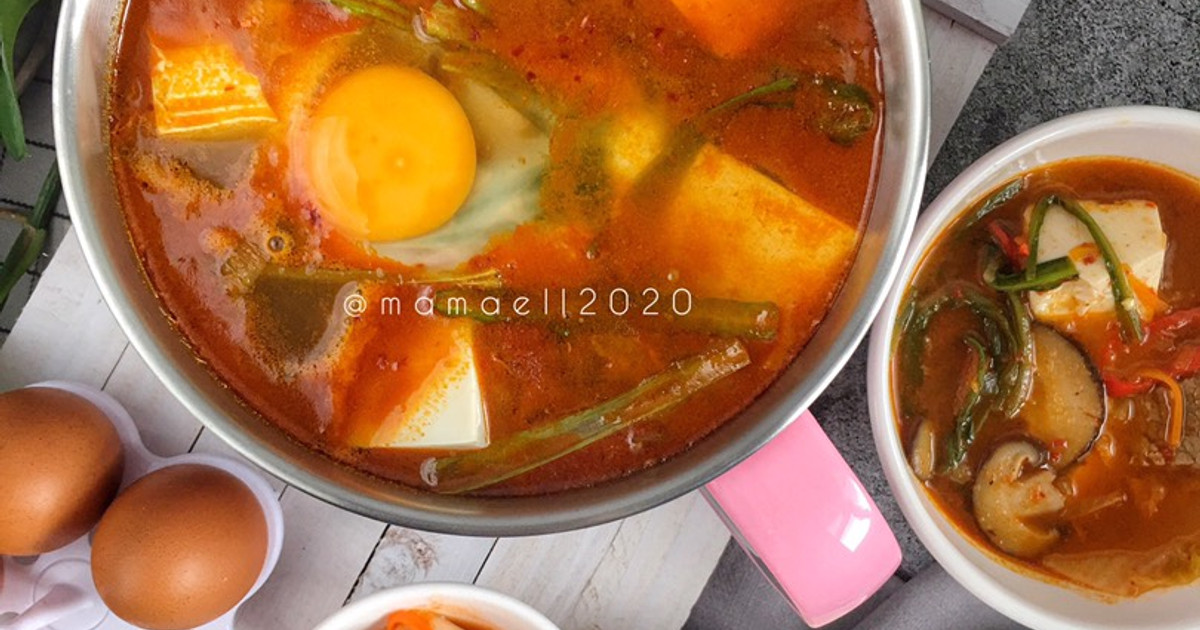 Resipi Kimchi Jjigae (Sup Kimchi) oleh Ell Sakimin - Cookpad