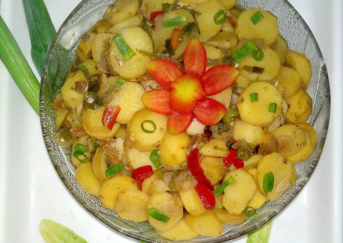 Resep Tumis Kentang Baby oleh Rieda Swandy - Cookpad