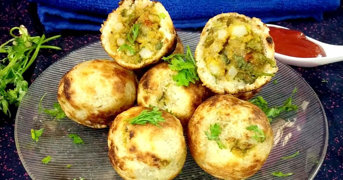 Oil Free Bread Bonda In A Paniyarum Pan Recipe by Divya Konduri - Cookpad