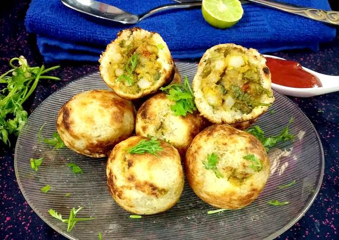 Oil free Bread bonda in a paniyarum pan Recipe by Divya Konduri - Cookpad