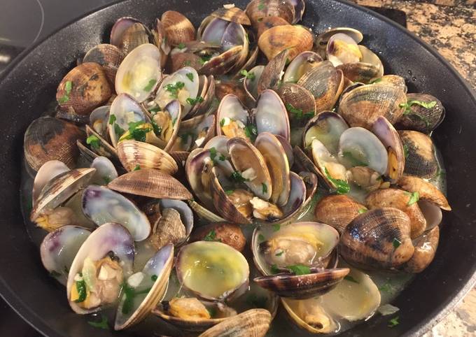 Almejas a la marinera Receta de javilowin@gmail.com- Cookpad