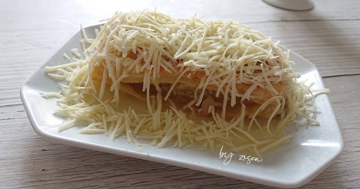 Resep Pisang Selimut Pastry oleh zisca - Cookpad