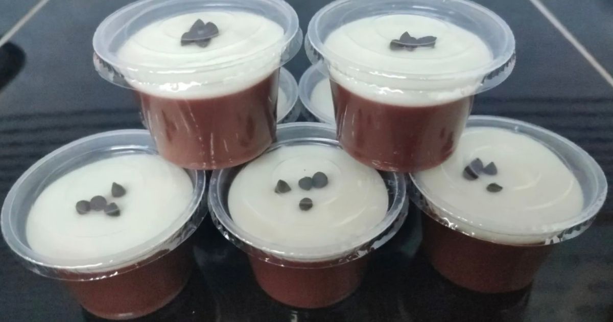 Resep Puding Coklat Vla Vanila oleh Bunda TitanQue - Cookpad
