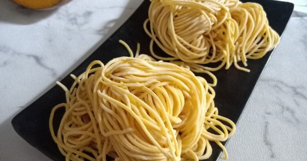 Resep Mie Homemade Labu Kuning (Dengan Ampia Atau Manual) oleh Deffi ...