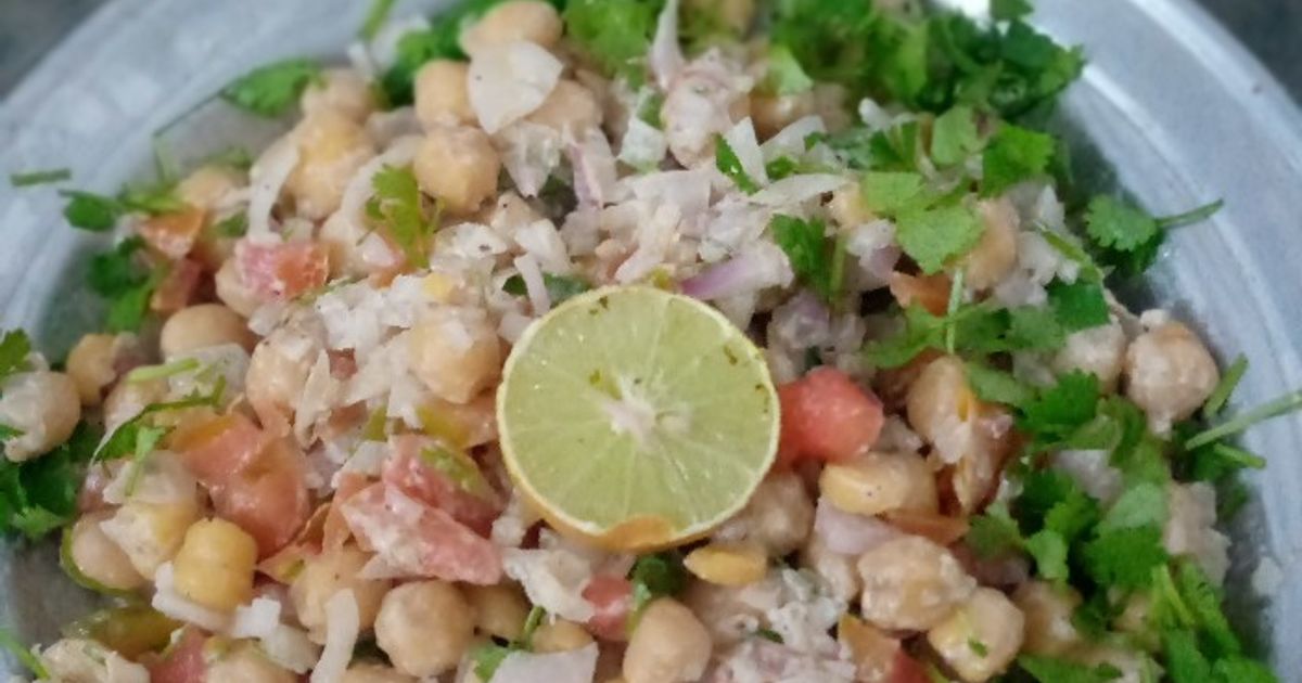Choley Chaat Recipe by Mrs.Imran Malik - Cookpad