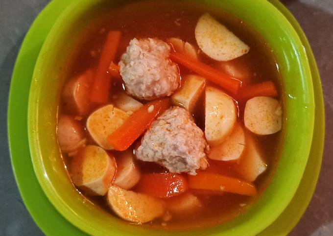 Resep Sop Merah 🍲 oleh MeydaMiiyda SaiioShie - Cookpad