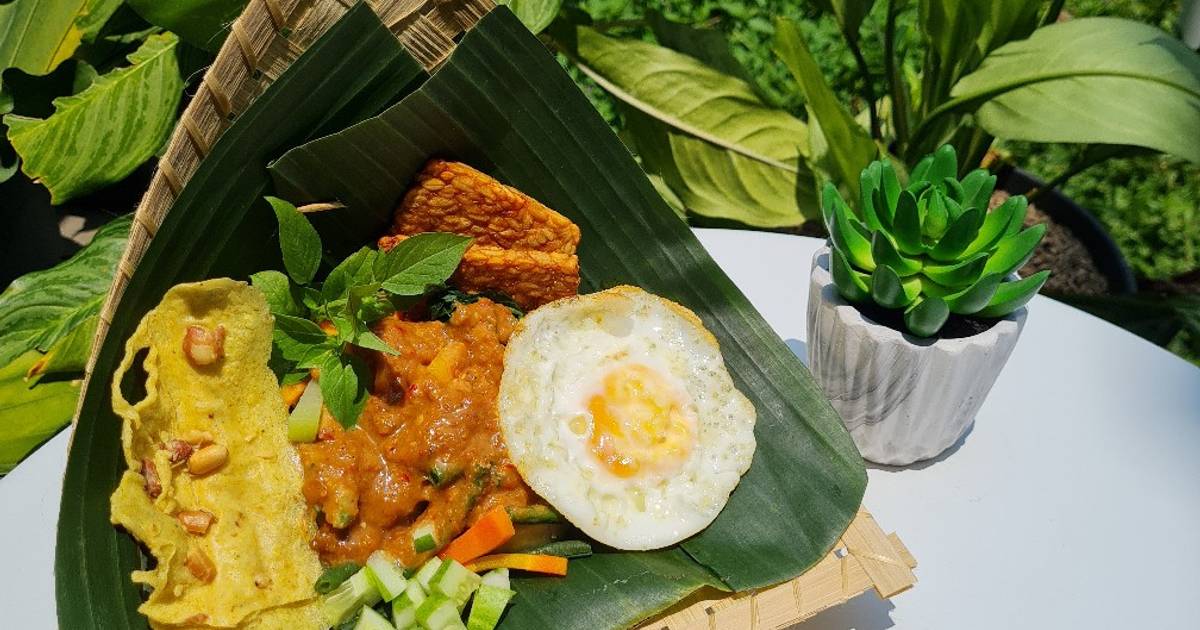 Resep Pecel Pincuk oleh Seruni Puspa Indah - Cookpad