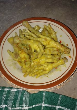 Resep Ceker Ayam Bumbu Betutu oleh Widjie Astuti - Cookpad