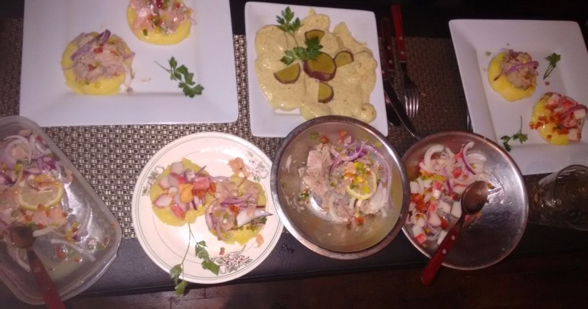 Comida Peruana Ceviche, Causa Limeña Y Papas Huancaina Receta de ...