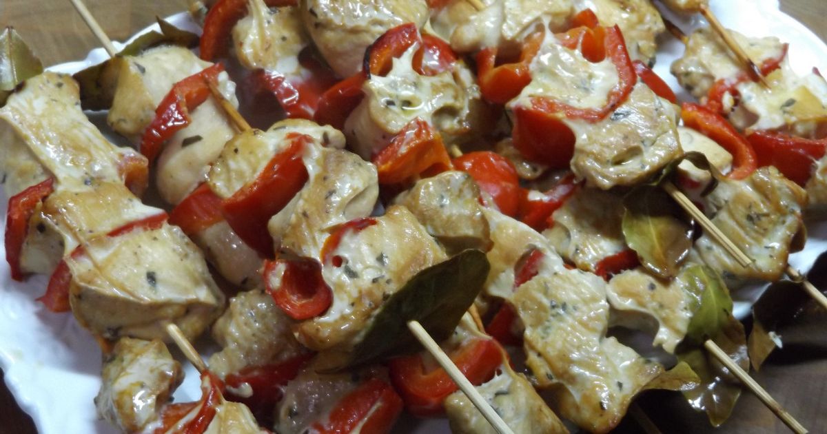 Pinchitos De Pollo O Pavo Al Grill Con Pimiento Macerados Con Soja Para ...