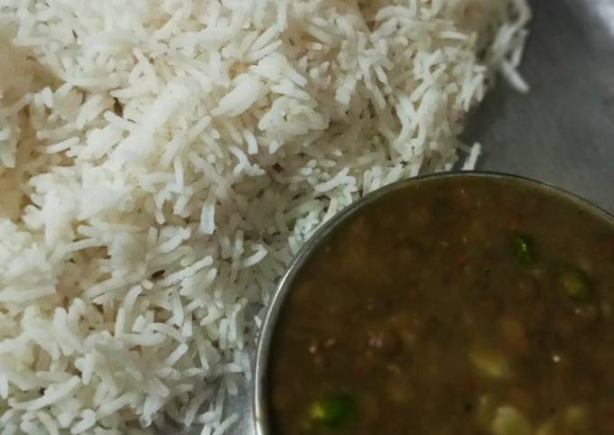 Kali Malka daal with rice Recipe by Pushpa Kumari - Cookpad