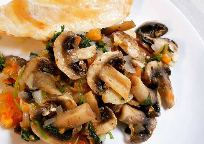 Pechugas de pollo con hongos Receta de Cocina más Con SANDY- Cookpad