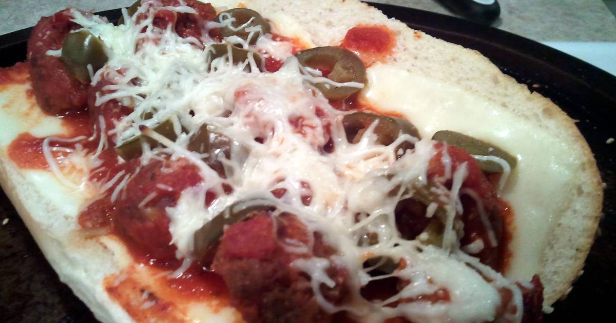 Meatza pizza meatball subs Recipe by Kristina - Cookpad