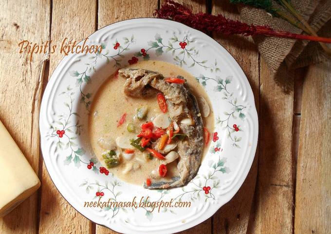Resep Asem asem lele oleh pipit - Cookpad