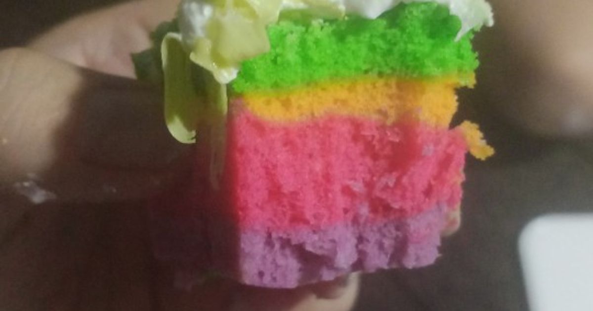 Resep Rainbow Kukus Enak oleh Fika Purnama Sari - Cookpad
