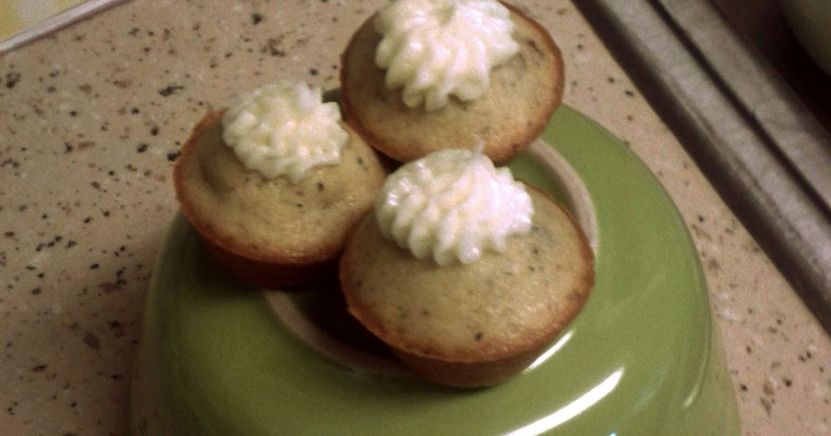 Smoothie Cupcakes Recipe by jaatheenaa.jay