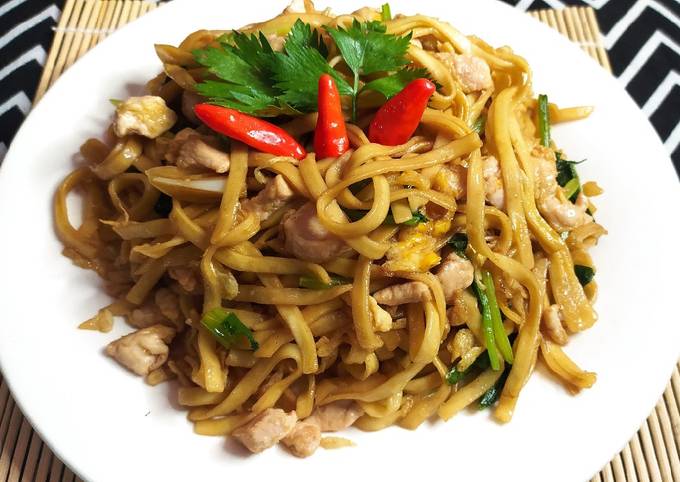 Resep Mie Goreng pipih spesial oleh Ayra Shirly - Cookpad