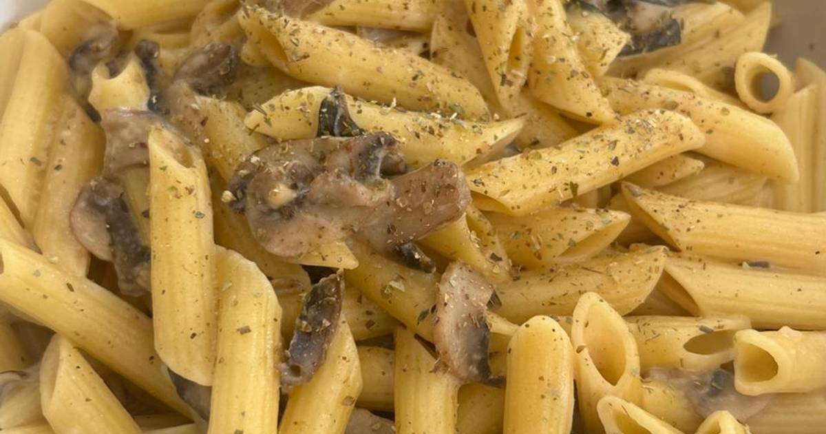 Resep Penne Pasta Creamy Mushroom oleh Fafalifa - Cookpad