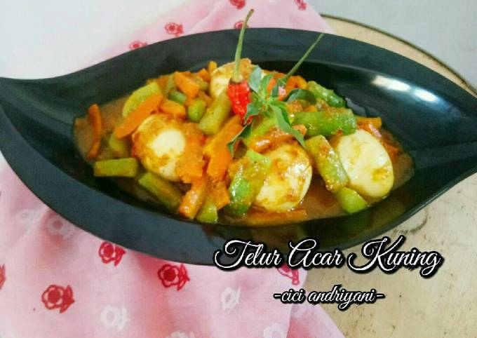 Resep Telur Acar Kuning oleh Cici Andriyani - Cookpad