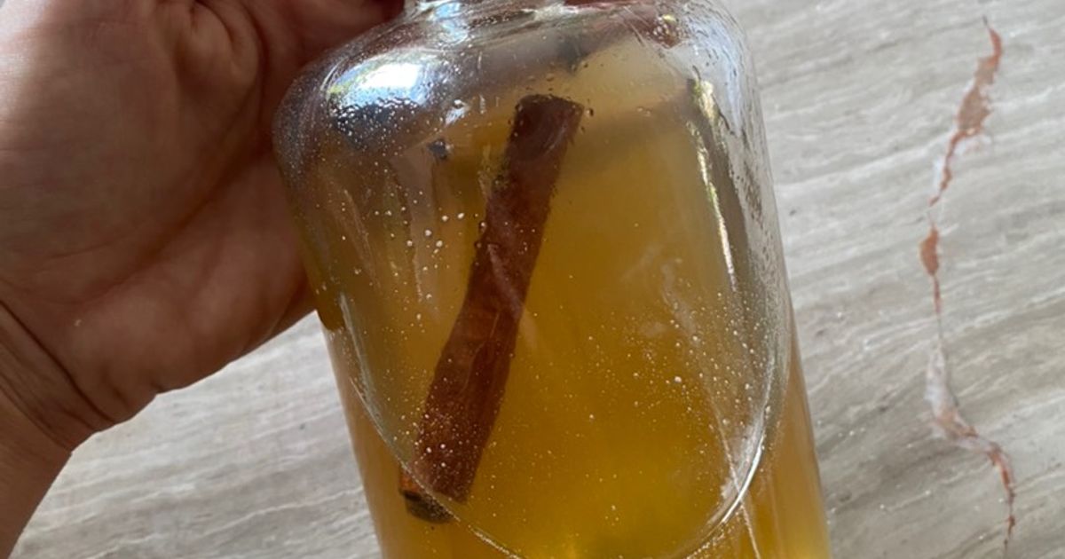 Rakomelo | Raki With Honey | Greek Traditional Drink Recipe by Marianna ...