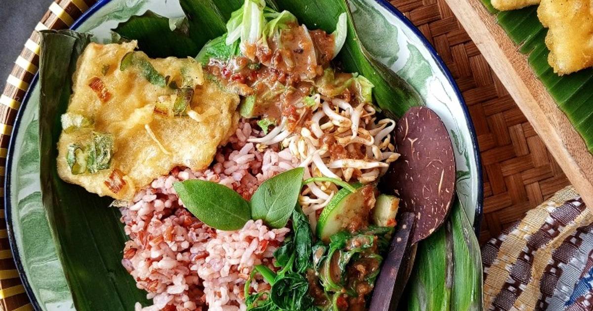 Resep Sego Pecel Sayuran Sederhana oleh Nay's Kitchen - Cookpad