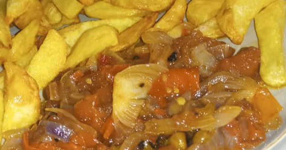 Crispy Chips With Onion Sauce girki daga M's Treat And Confectionery ...