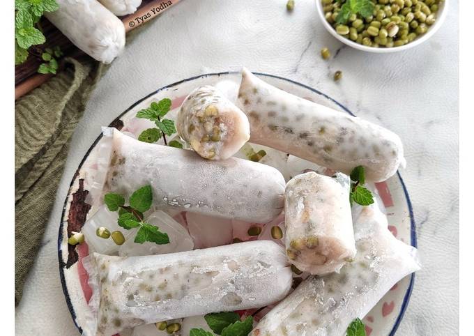 Resep Es Mambo Kacang ijo / Es Jadoel / Es Jadul oleh Tyas yodha - Cookpad