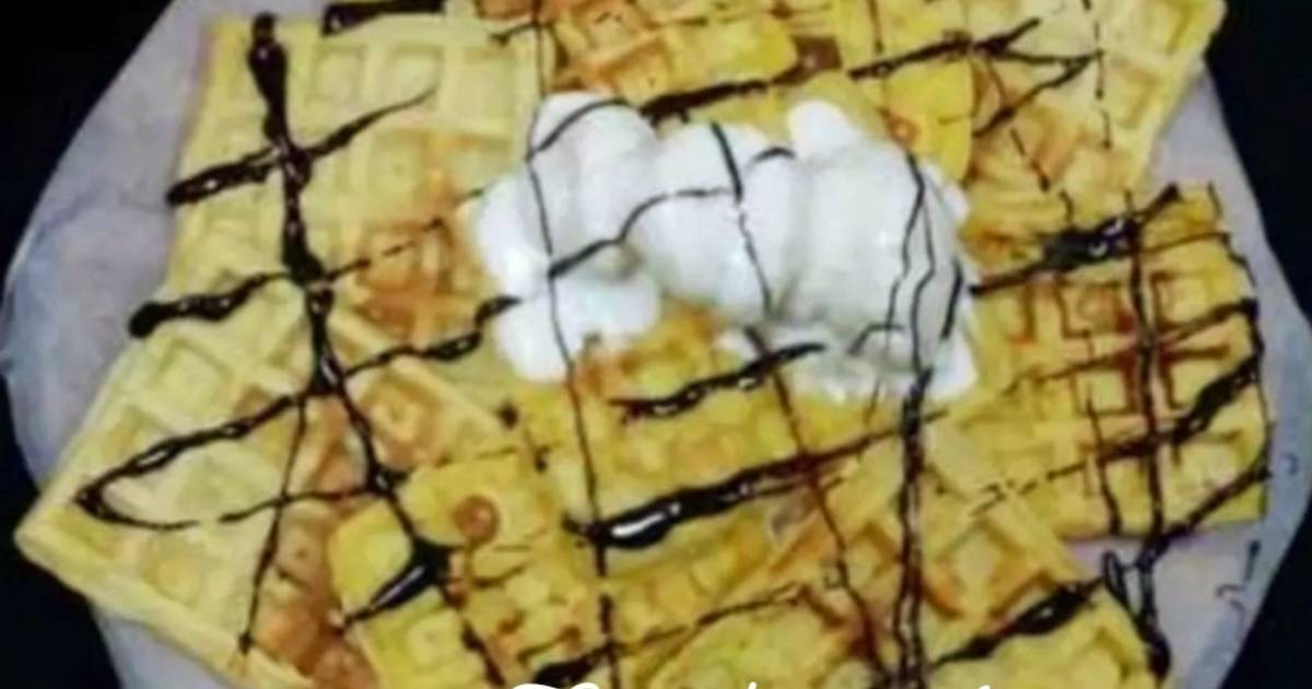 Custard Waffles Recipe by ZMA - Cookpad