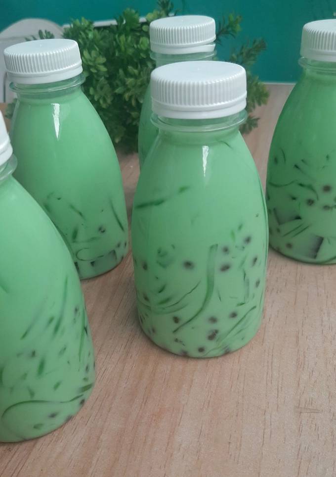 Resep Es Matcha Jelly Pandan oleh Nur Ikasari - Cookpad