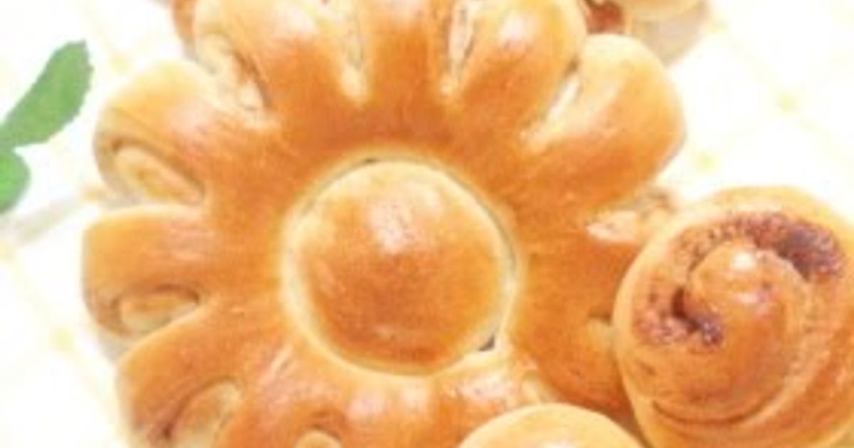 Flower Garden Cinnamon Roll Recipe By Cookpad.Japan