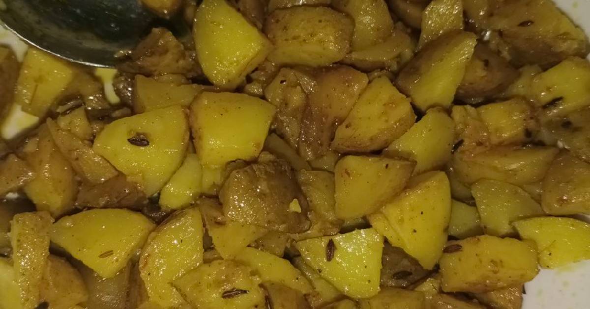 Sukhe aloo Recipe by Swina Bajaj - Cookpad